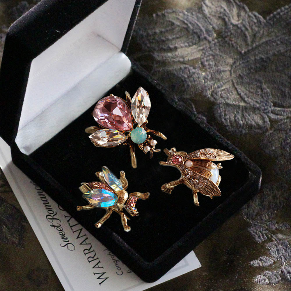 Vintage Glass and Crystal Queen Bee Pins by Sweet Romance – Sweet ...
